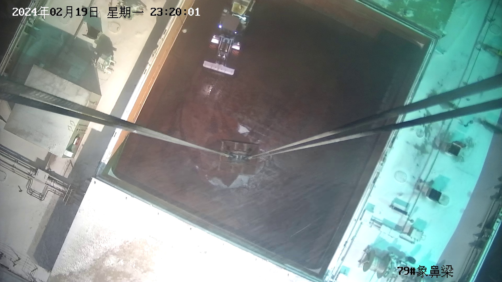 Crane 2 Object Detection Dataset by Crane hand