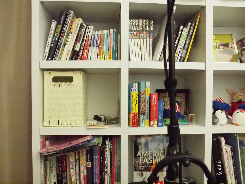 Pen & Book Detection Object Detection Dataset and Pre-Trained Model by Roel Forbes