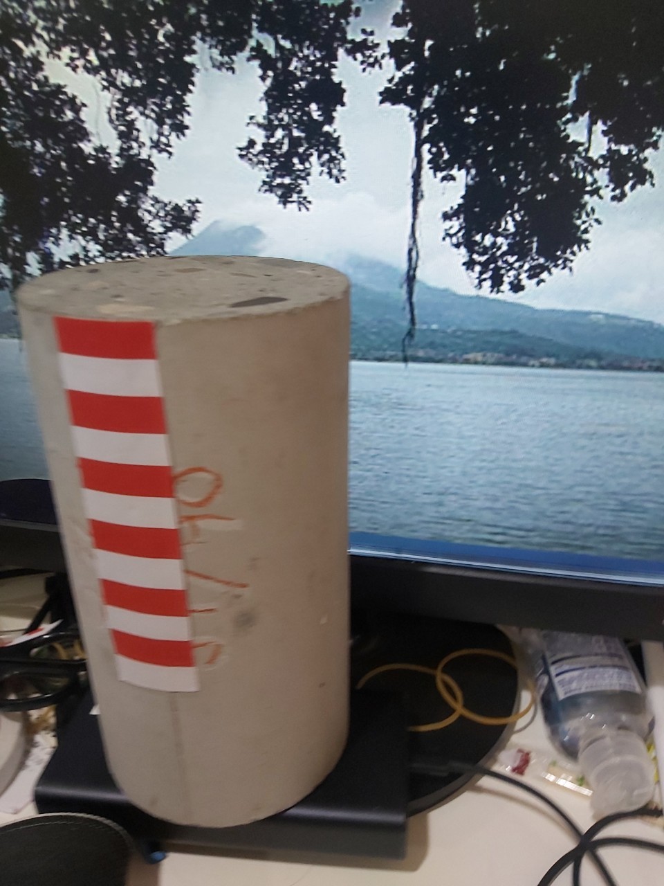 water gauge 12 Object Detection Dataset by AXE