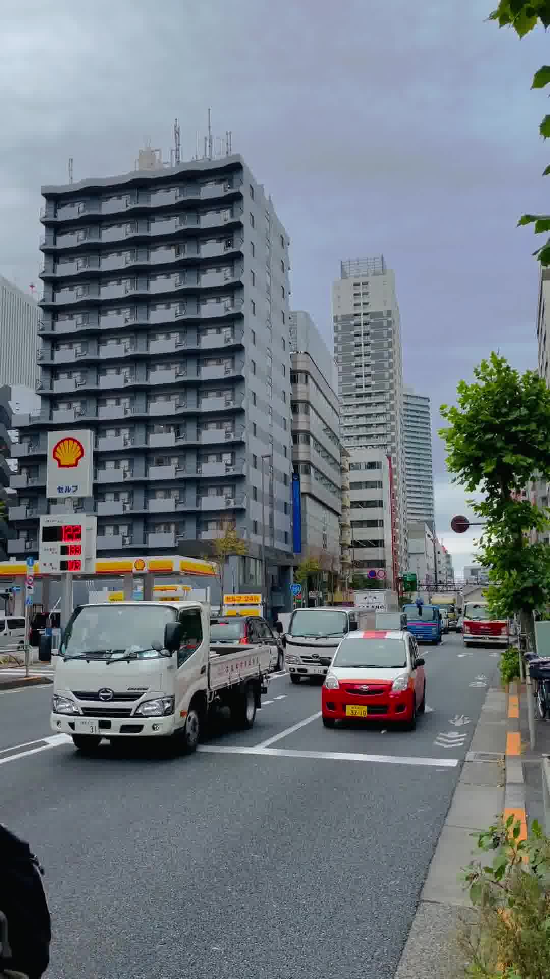 yolo (yolo-f5bwg) - Roboflow Universe