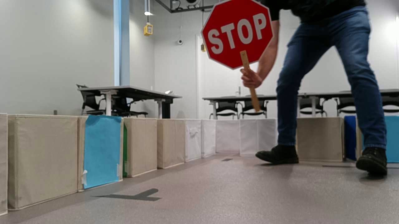 Stop Sign Detector - Roboflow Universe