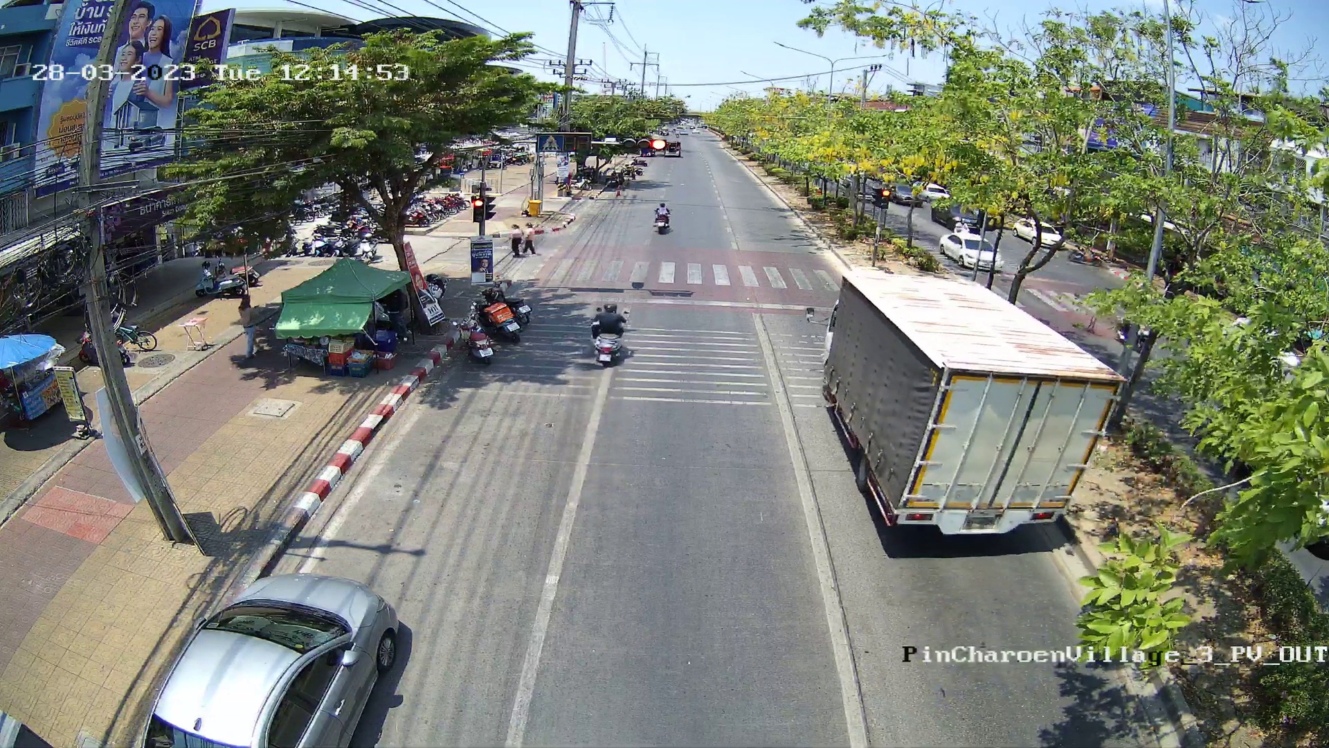 road Object Detection Dataset and Pre-Trained Model by k