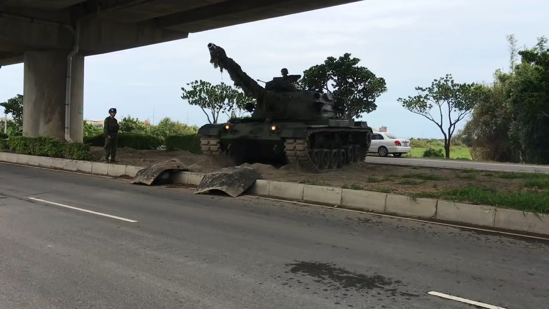 PLA TANK Object Detection Model by project-ujdhs