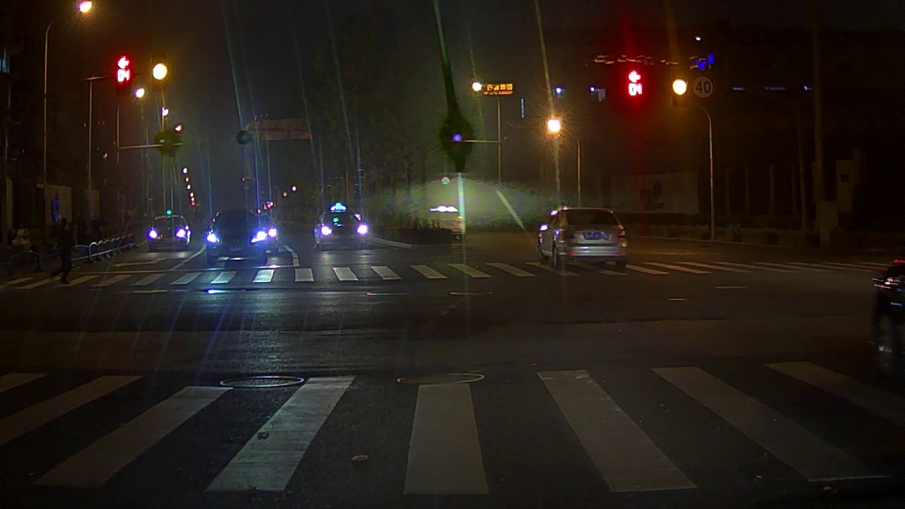 Traffic Light Recognition Object Detection Model by Mississippi State ...