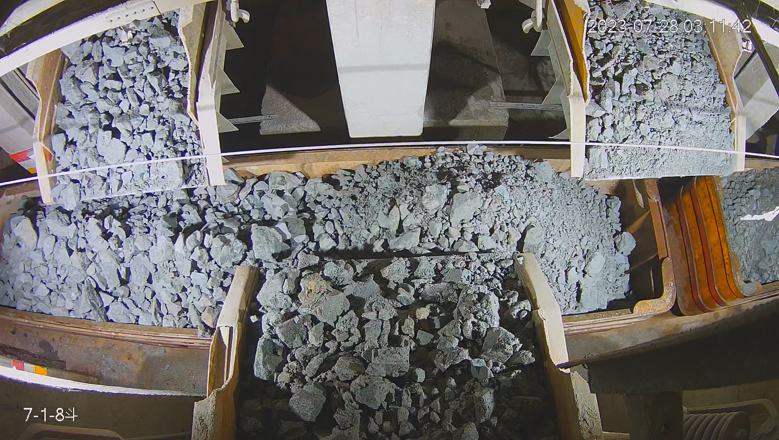 ore Instance Segmentation Dataset by zyh8s8s