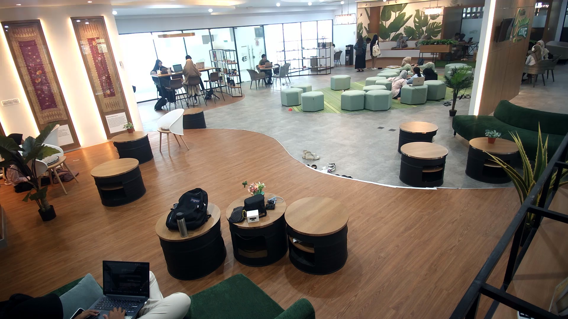 Library Object Detection Object Detection Dataset By Nat 8670