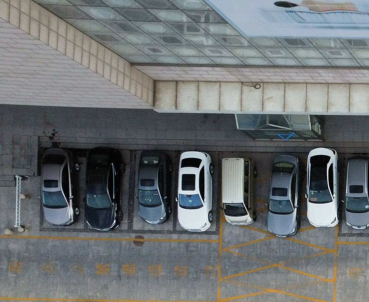 Aerial Car ID Object Detection Model (v3, 2024-07-11 11:02pm) by Aerial ...