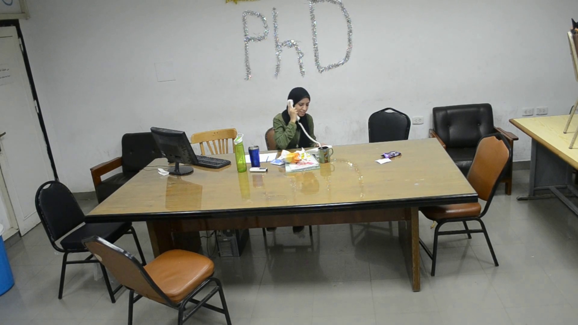 employee_using_phone Object Detection Dataset by Office action data