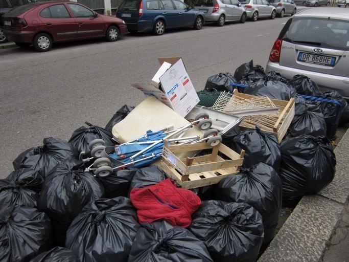 Trash-Items Object Detection Dataset and Pre-Trained Model by Project Elevate