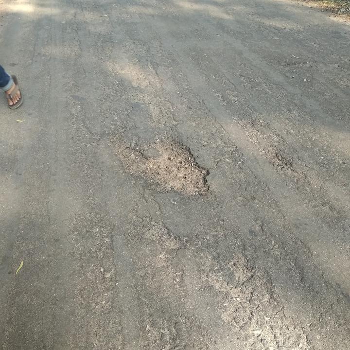 pothole detection 200-400 Object Detection Dataset by machine learning