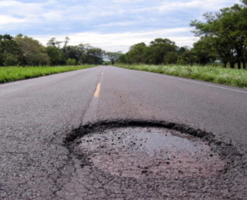 FYP_pothole Object Detection Dataset and Pre-Trained Model by universiti teknikal malaysia melaka