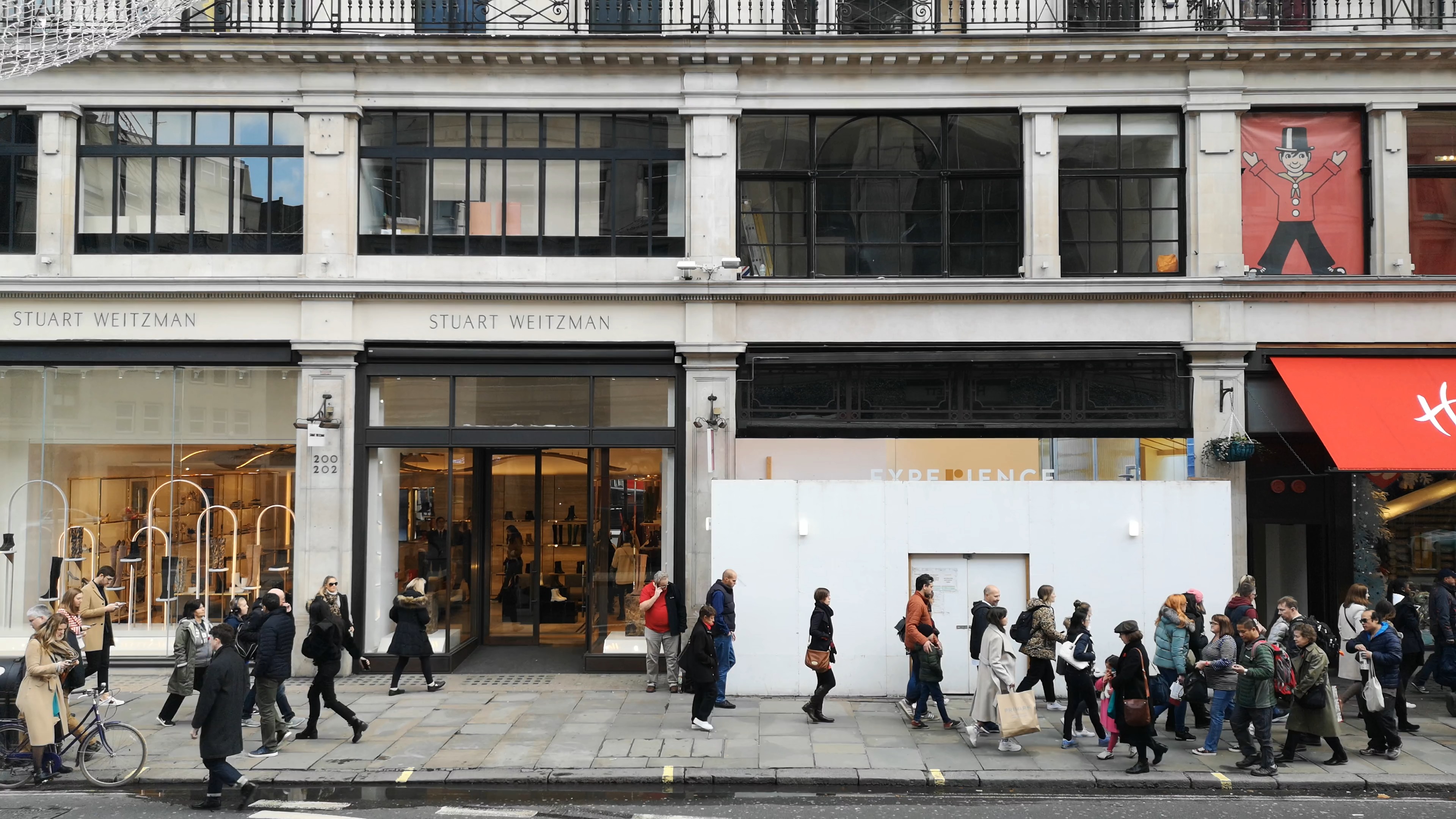 crowd Instance Segmentation Dataset and Pre-Trained Model by hello