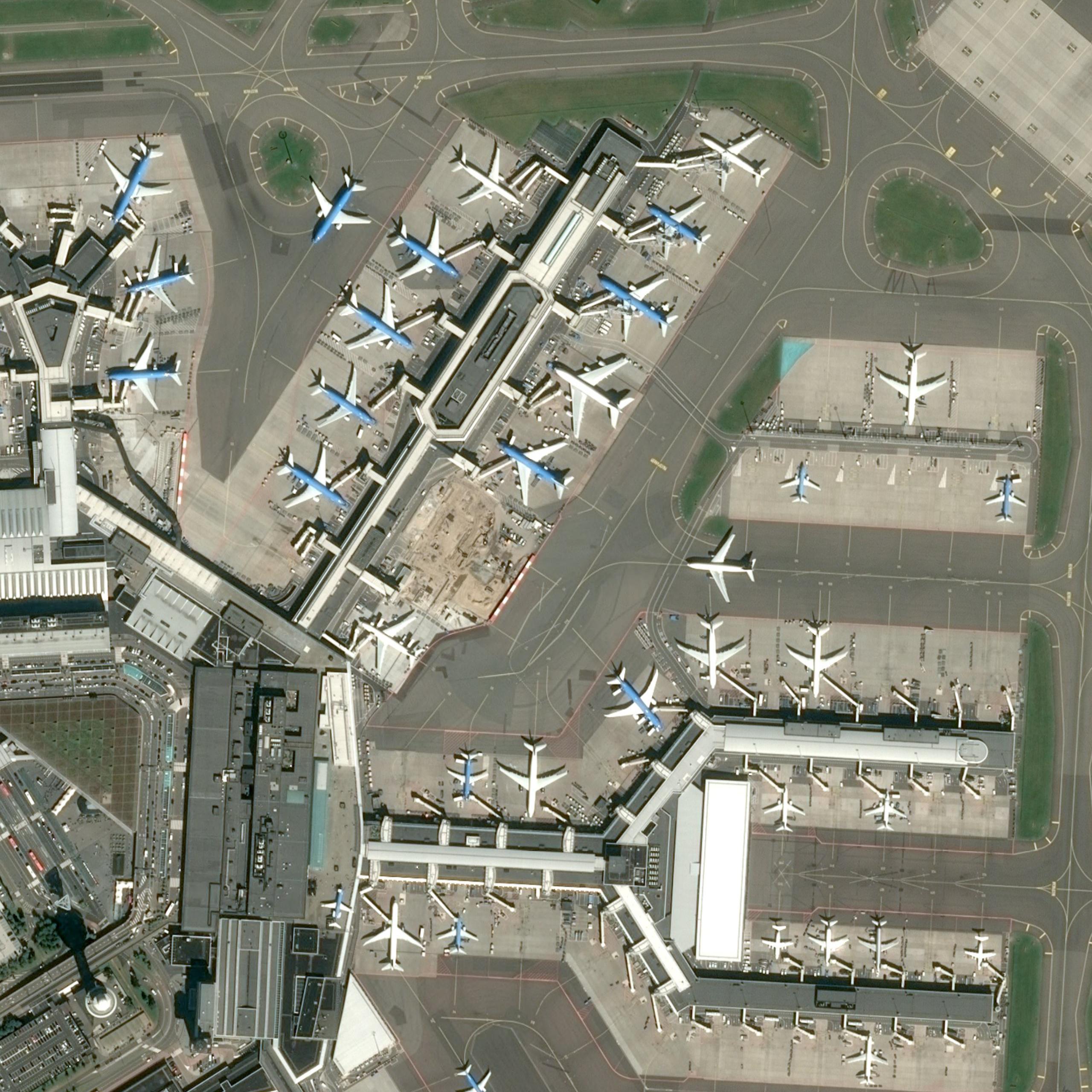 Aircrafts Object Detection Dataset by Airplanes