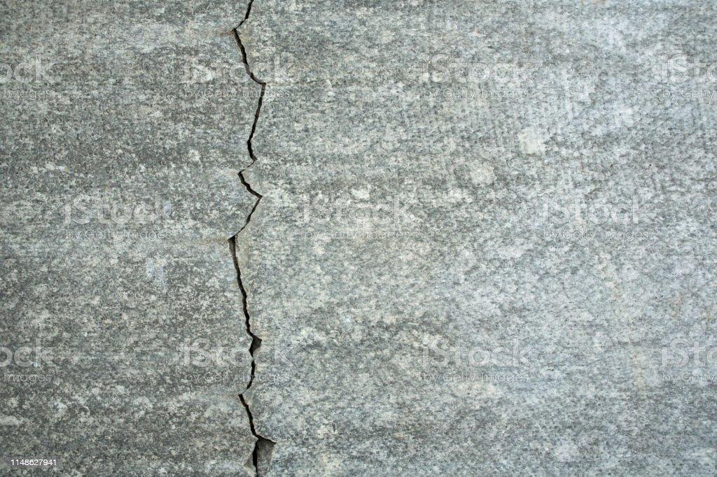 crack Instance Segmentation Dataset by LIUPU