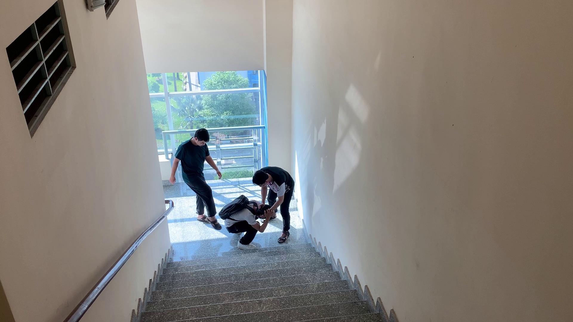 bully_90 Object Detection Dataset by HCMUT5