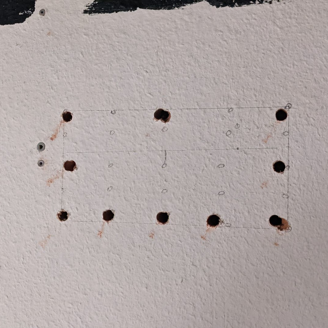 Drill Hole Detction Computer Vision Dataset By Defectdetection