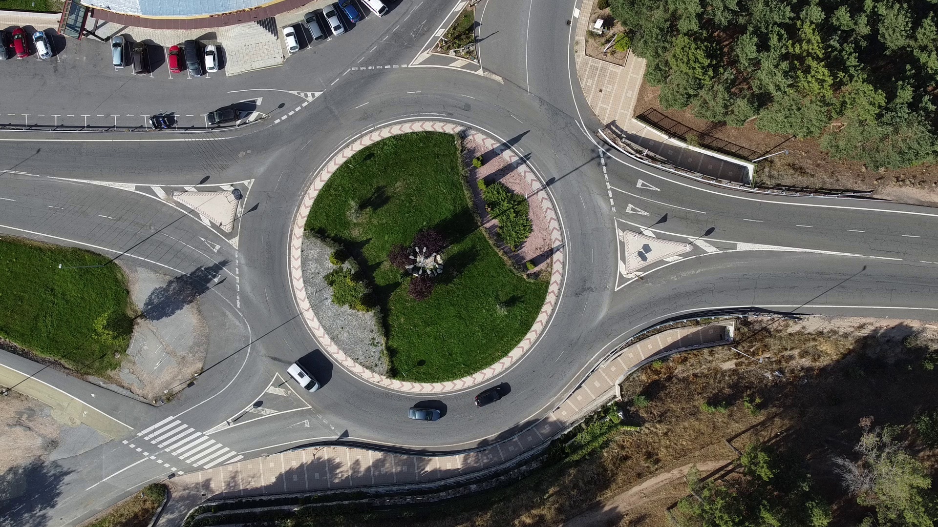Roundabout Vehicle Detection Object Detection Dataset And Pre Trained