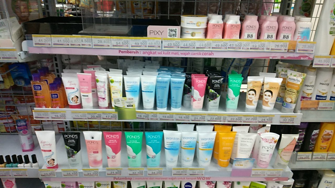 Facecare Product Detection Object Detection Model by nadzs Vision Lab