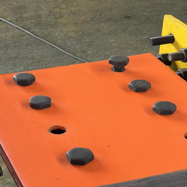 Steel-Loose Bolt Object Detection Model by Steel Defects