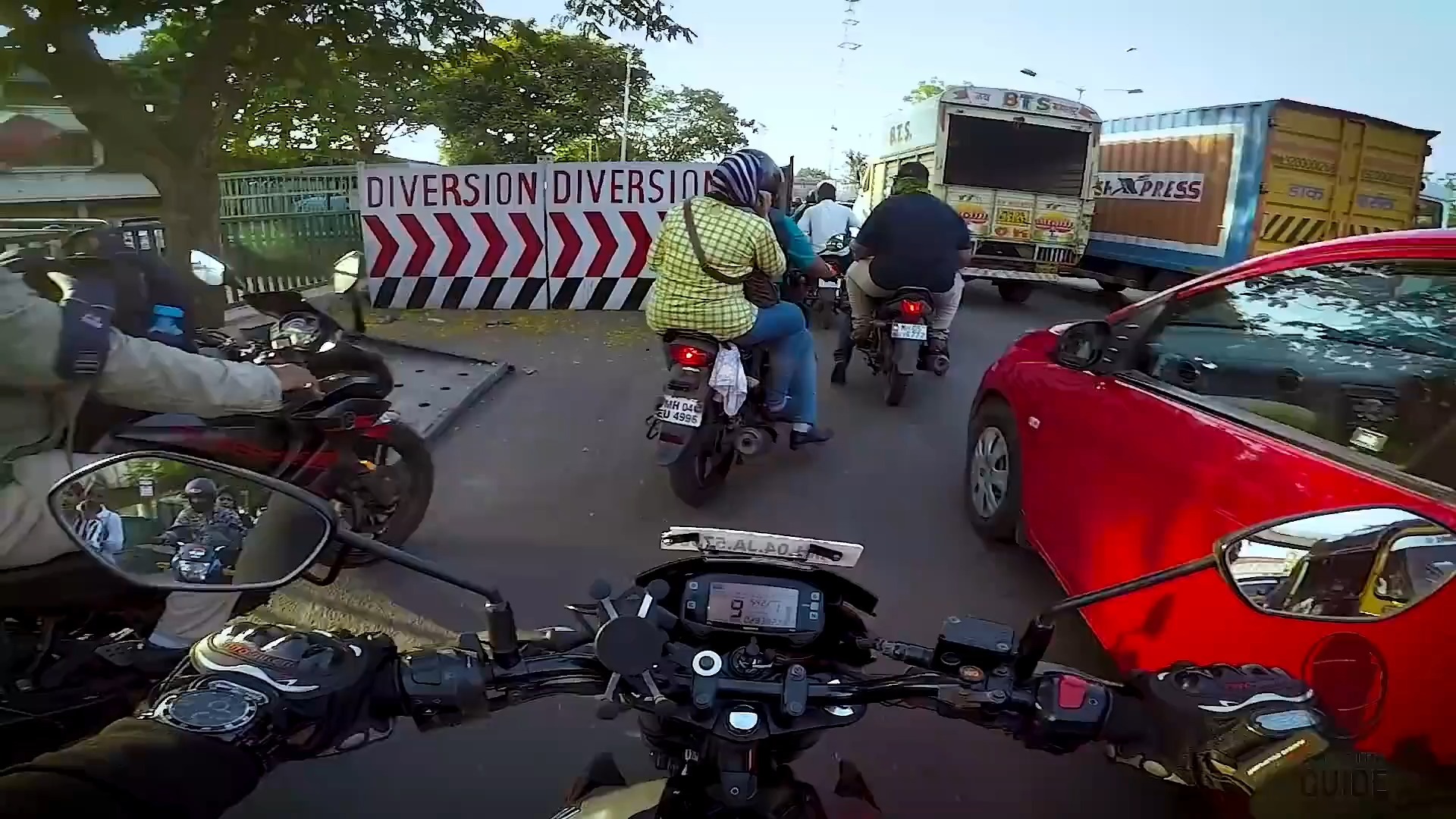 Helmet detection Object Detection Dataset by tugas deep learning