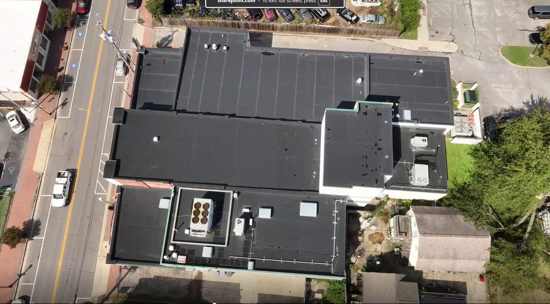 Find cars and people Object Detection Model by Yolov8 Customset