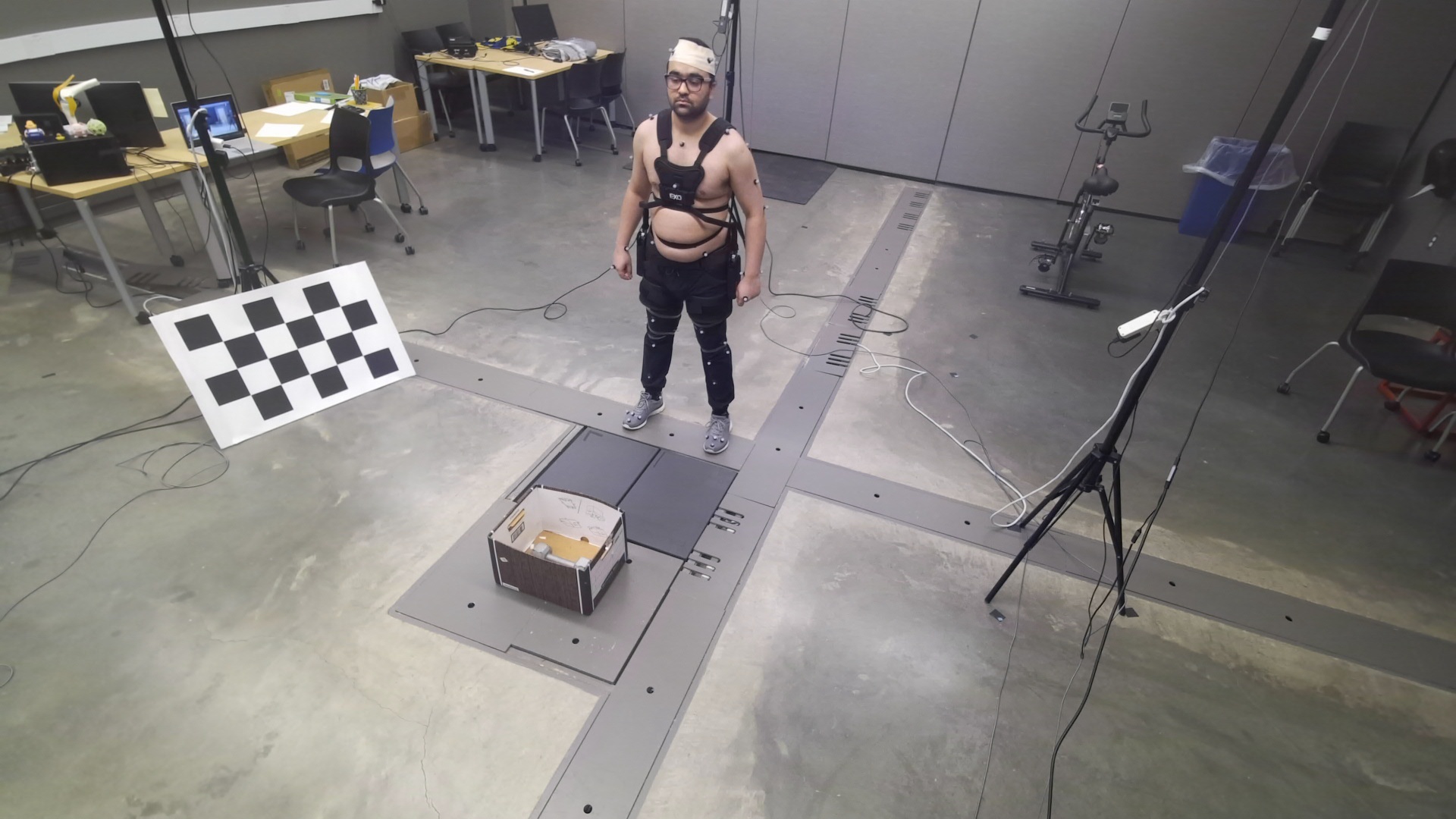 Boxes2 Object Detection Dataset and Pre-Trained Model by Cardboard Box