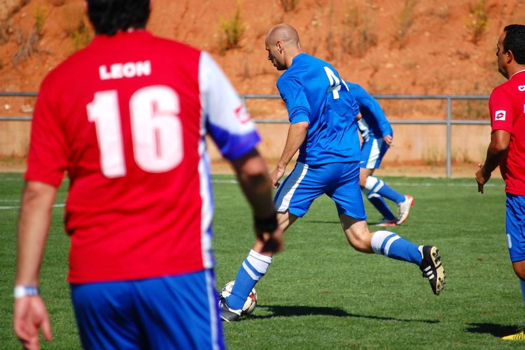 var_football Object Detection Dataset and Pre-Trained Model by Loi