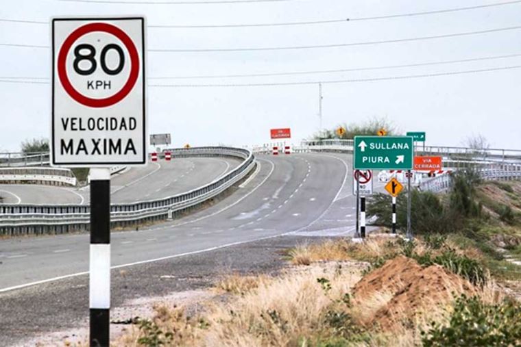 How to Use the Classification of Traffic Signal Object Detection API