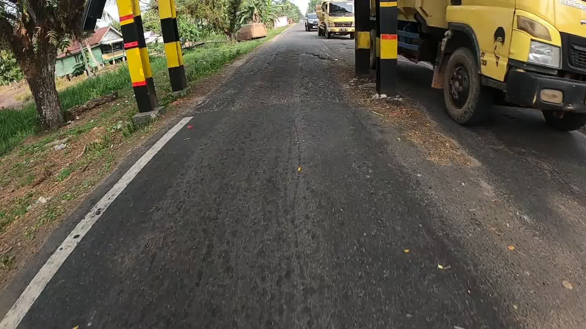 Pothole 2 Semantic Segmentation Dataset By Sriwijaya University