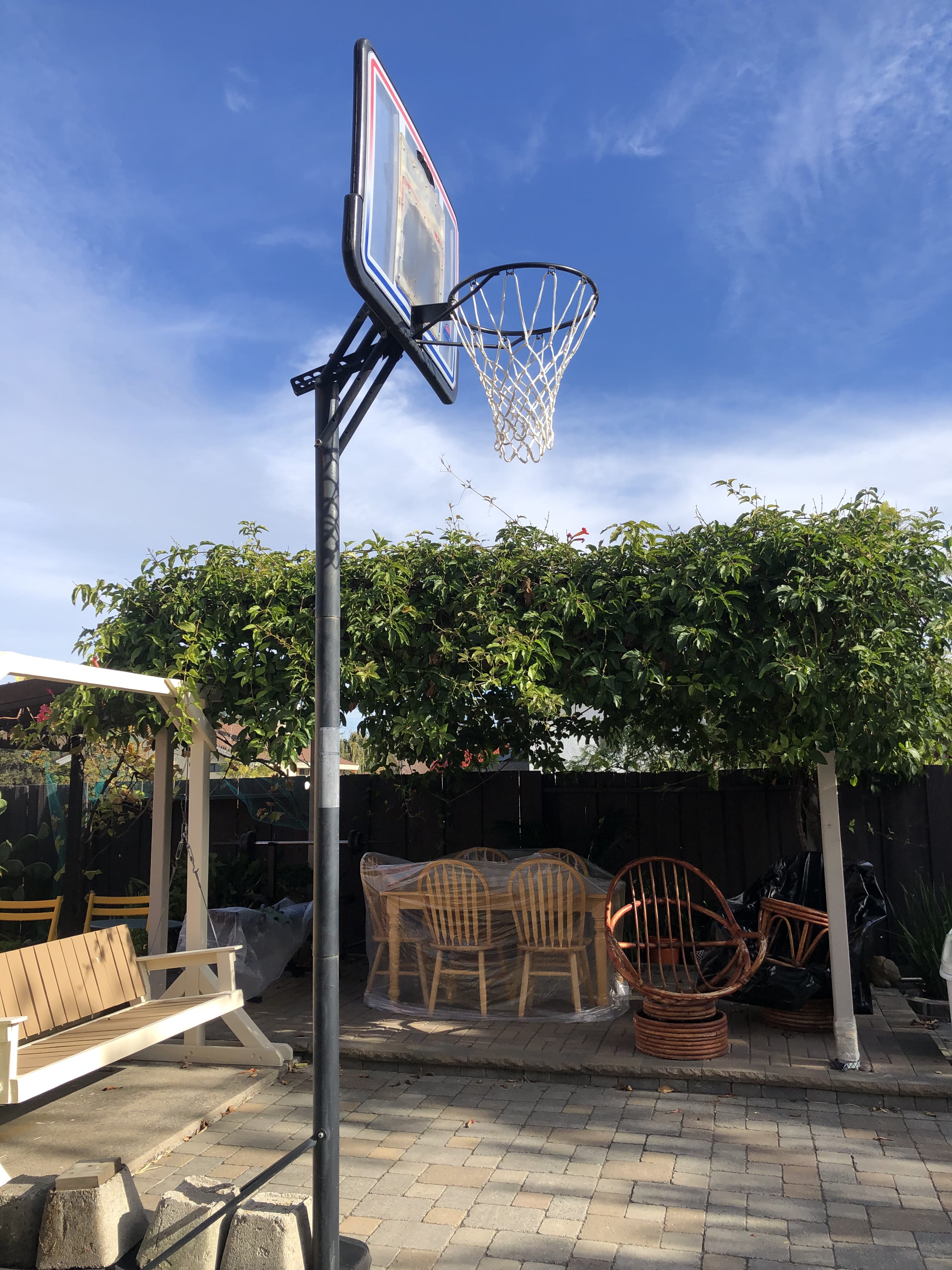 Basketball Hoop Object Detection Dataset by Alan Chiem