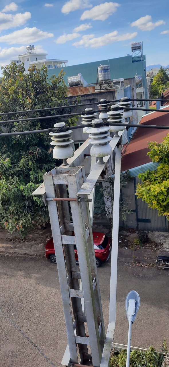 Cdien_gom_ban Object Detection Dataset by Pleiku