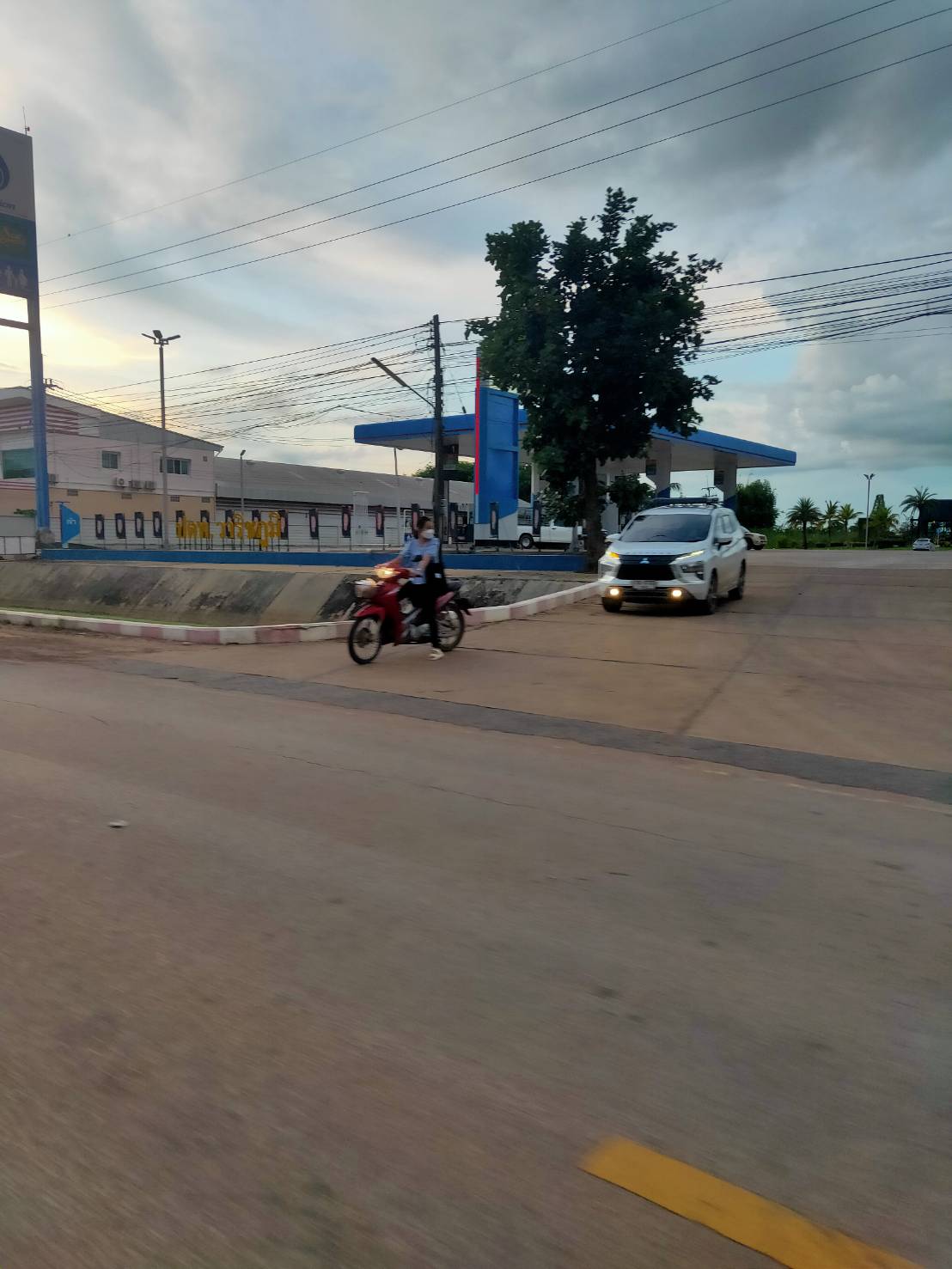 helmet1 Object Detection Dataset by GKNN