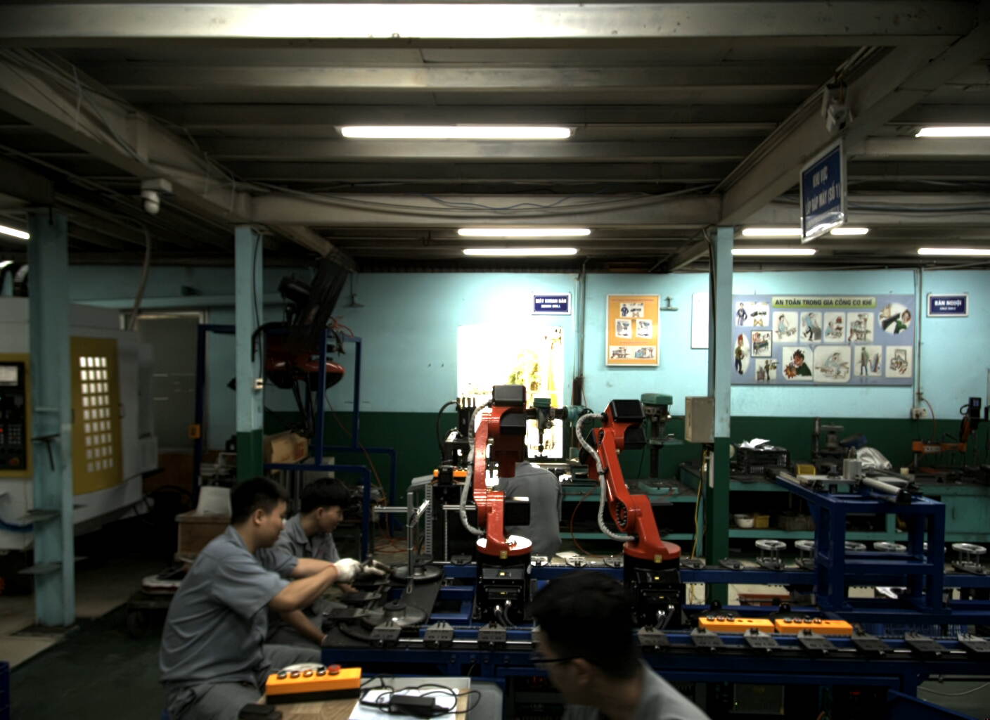 robot_tracking Instance Segmentation Dataset and Pre-Trained Model by THH