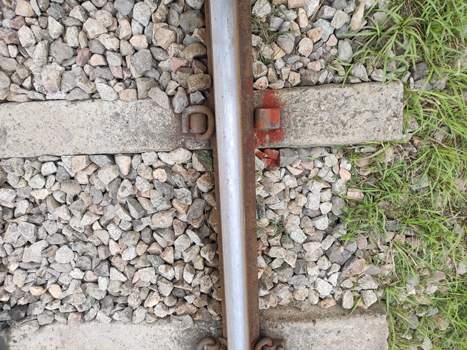 rail defect - Roboflow Universe