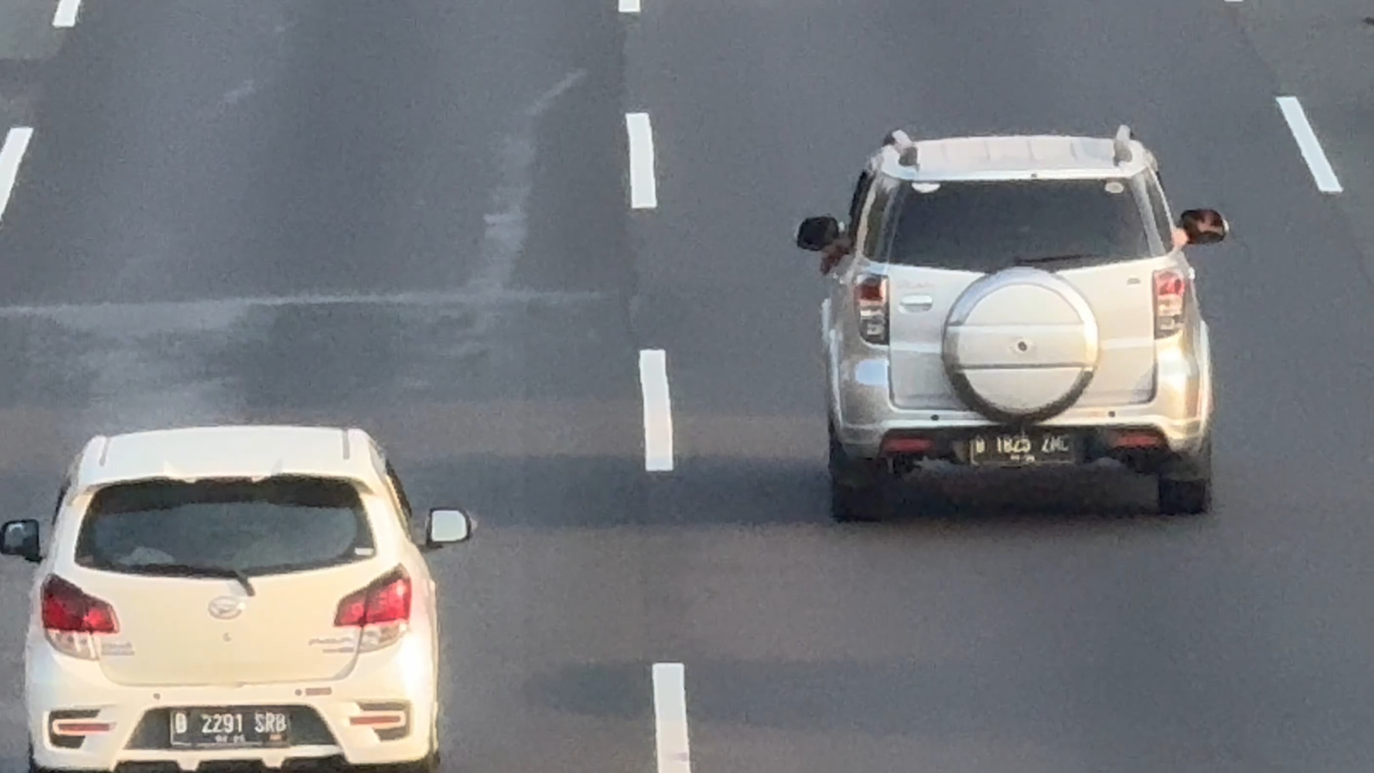 Deteksi Plat Nomor Mobil Object Detection Dataset V7 2024 08 23 4