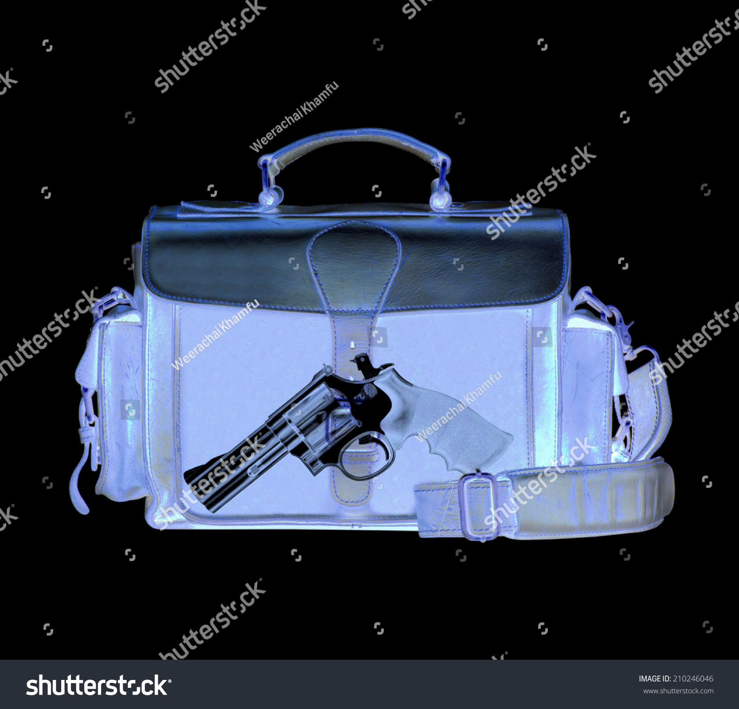 gun_in_bagaje Object Detection Dataset and Pre-Trained Model by oocelot