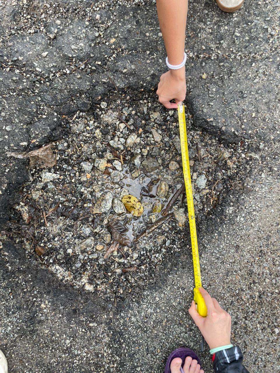 Potholes On Road Instance Segmentation Model by Potholes Detection