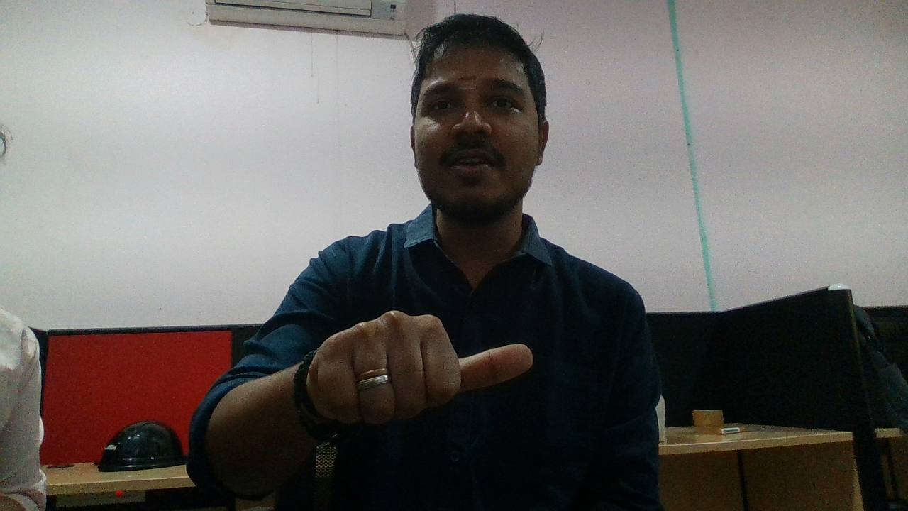 hand sign Object Detection Model by hand gestures