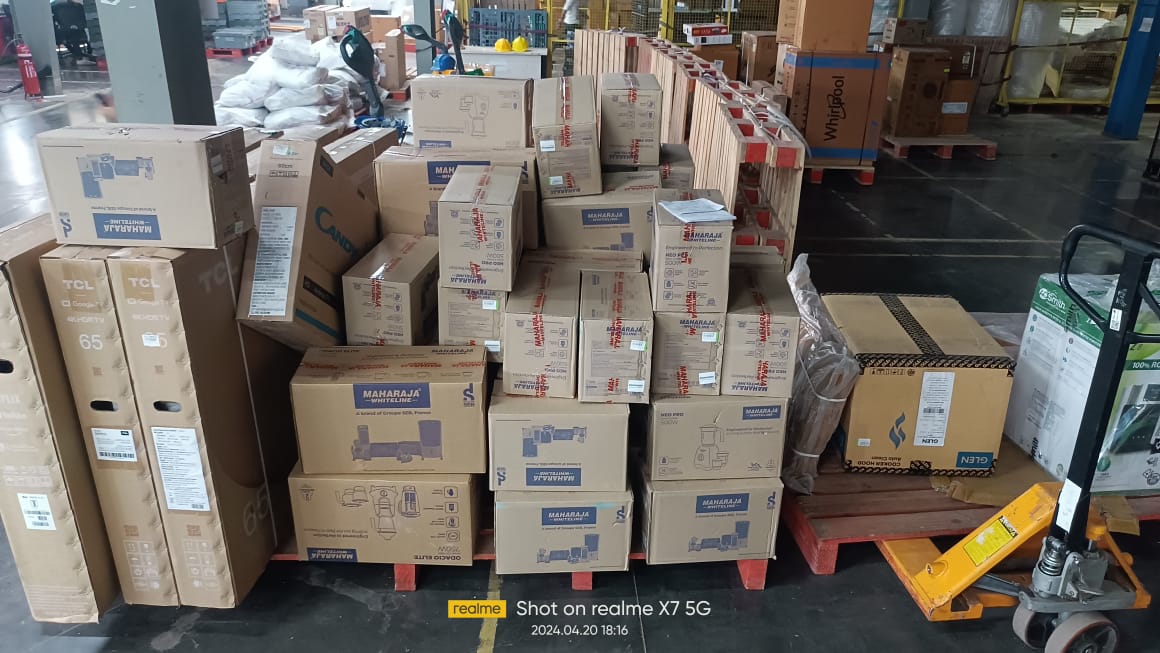 NEW_PALLET Object Detection Dataset by VishnuA