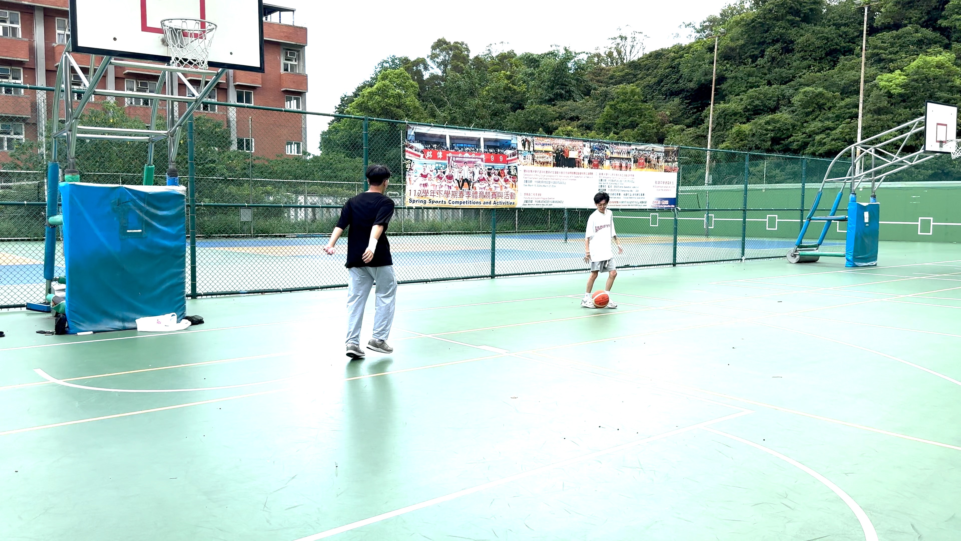 basketball_and_hoop2 Object Detection Dataset and Pre-Trained Model by Jack