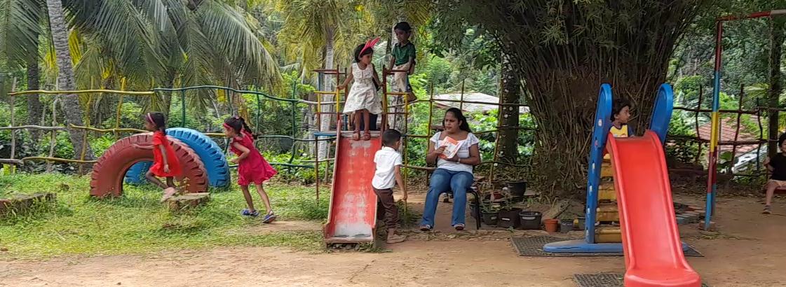 child-adult-detection Object Detection Model by dataAnotation