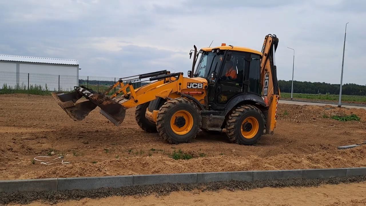 Backhoe-Loader Instance Segmentation Dataset by Equipment Workspace