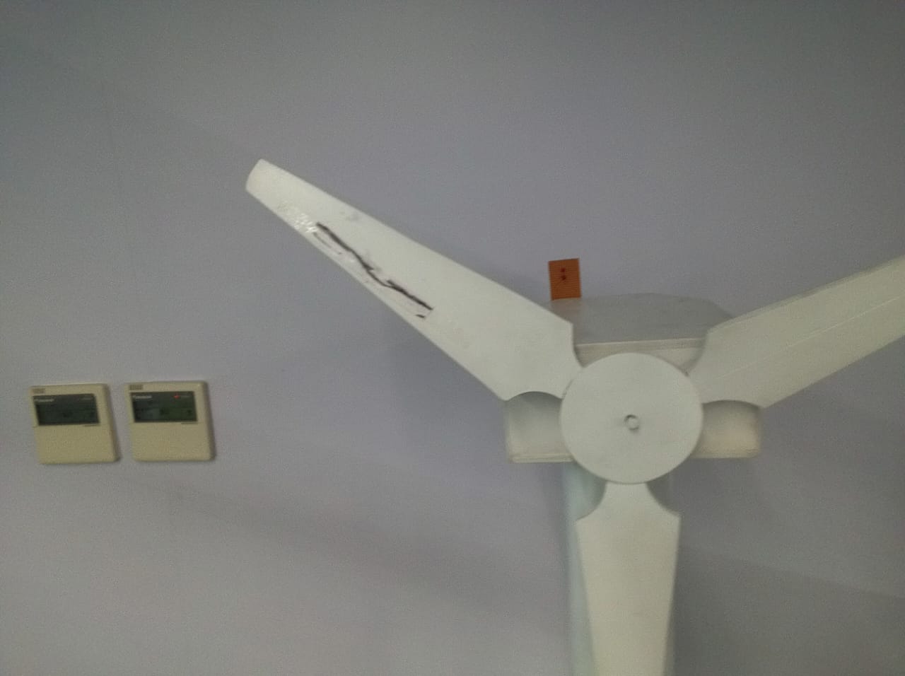 Wind_turbine_model Instance Segmentation Model by trial