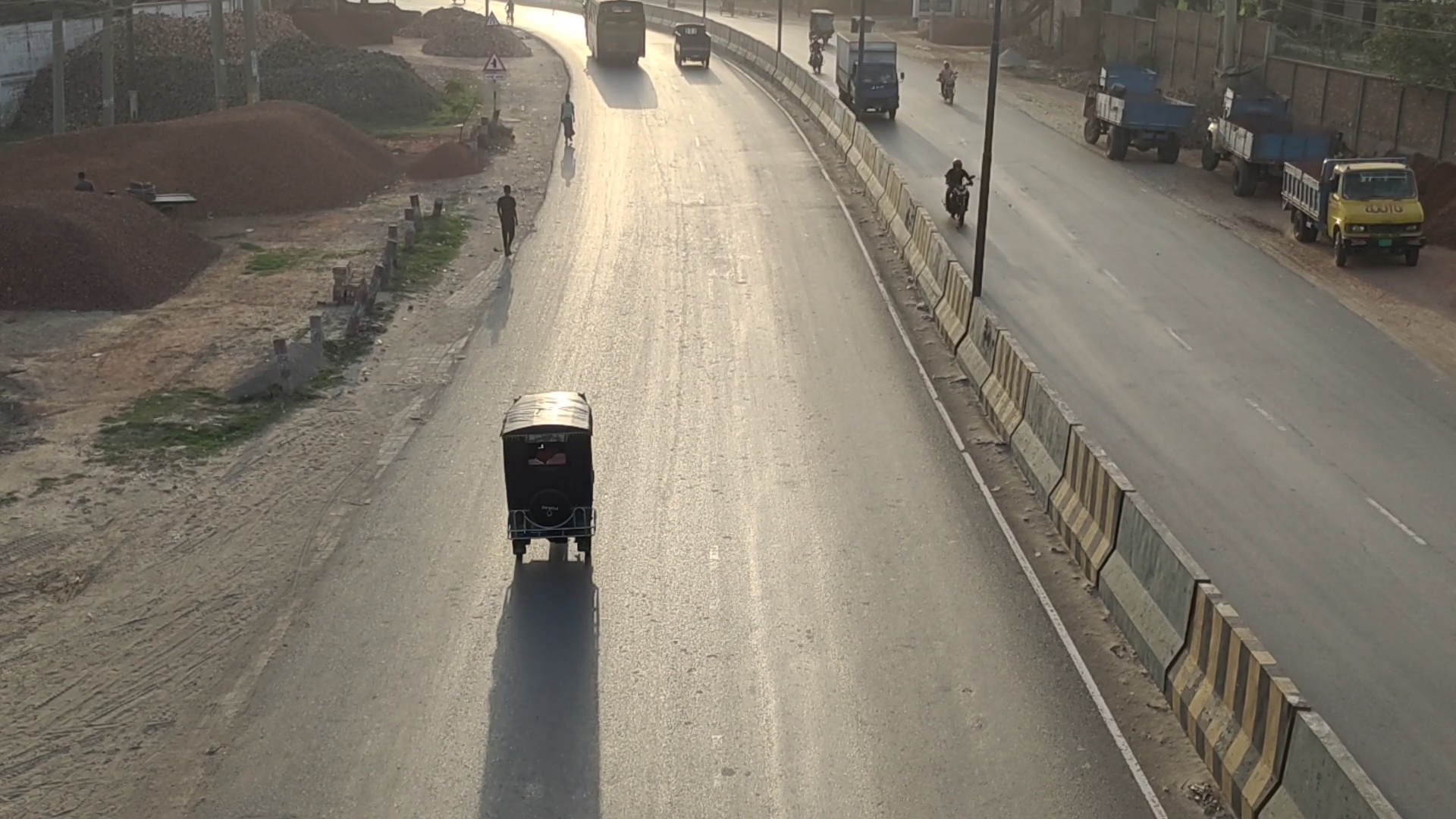 Auto Label 2 Object Detection Dataset by vehicles counter