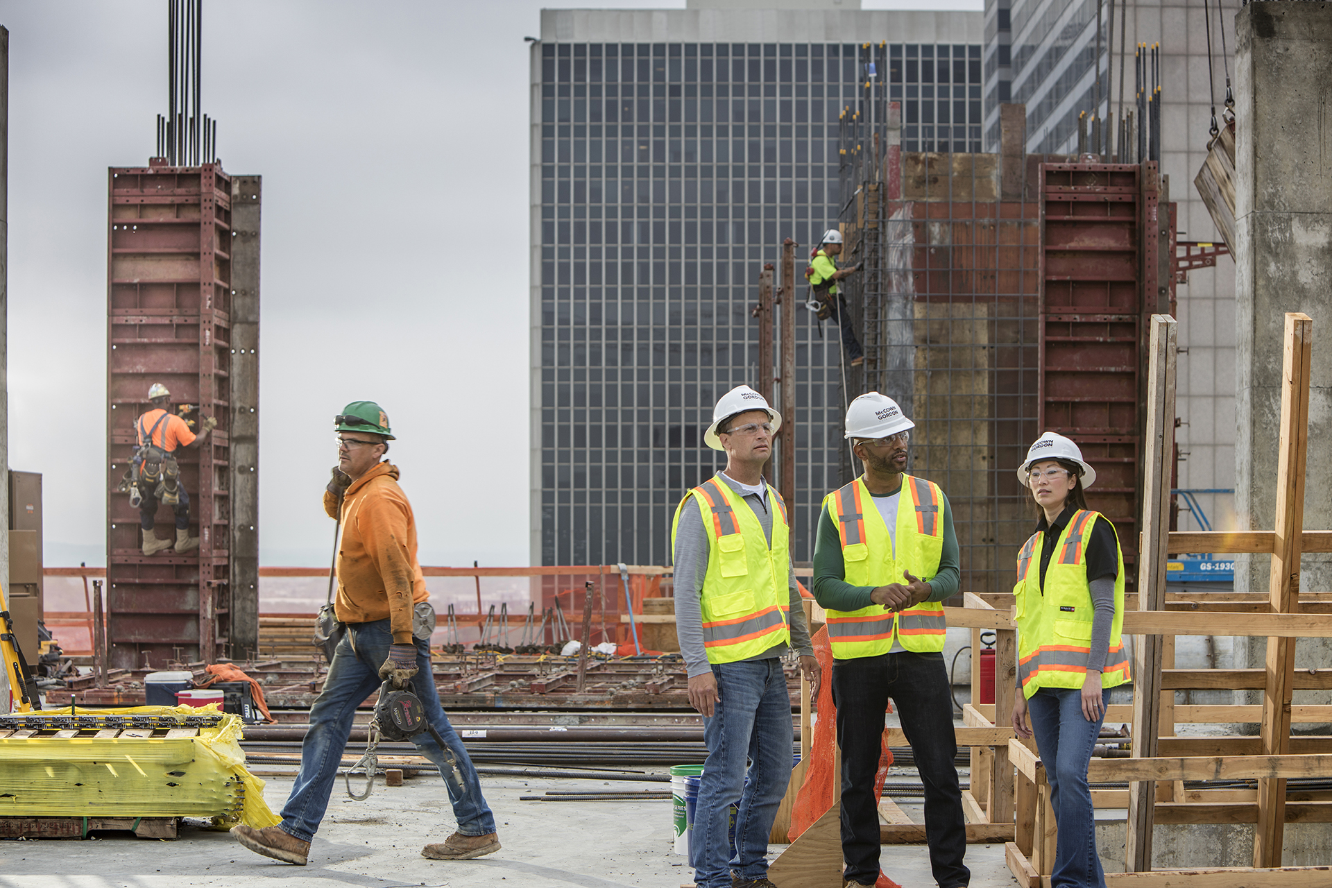 PPE Construction Site Object Detection Model (v1, 2024-05-21 10:38am ...