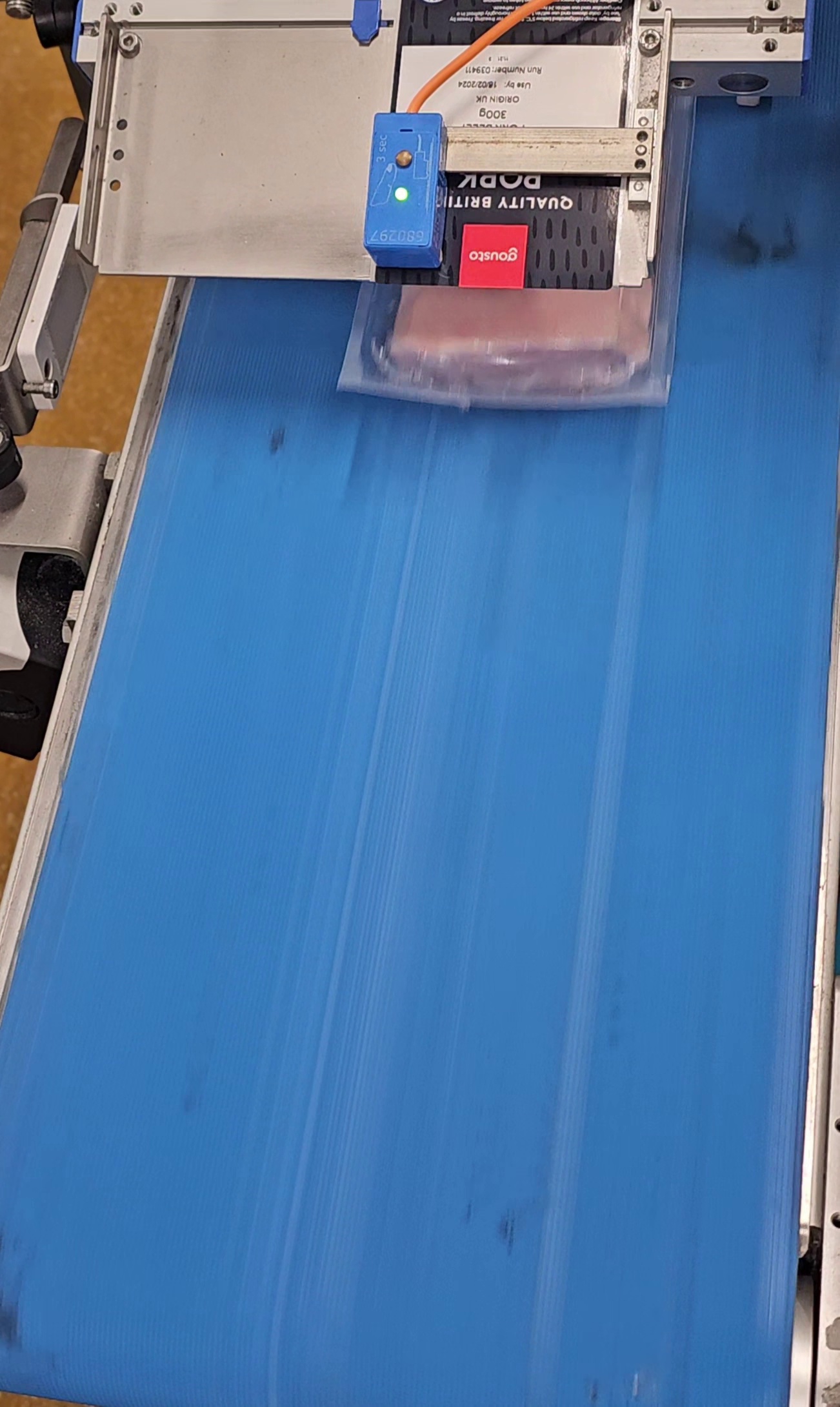 Package label Instance Segmentation Dataset and Pre-Trained Model by Vision