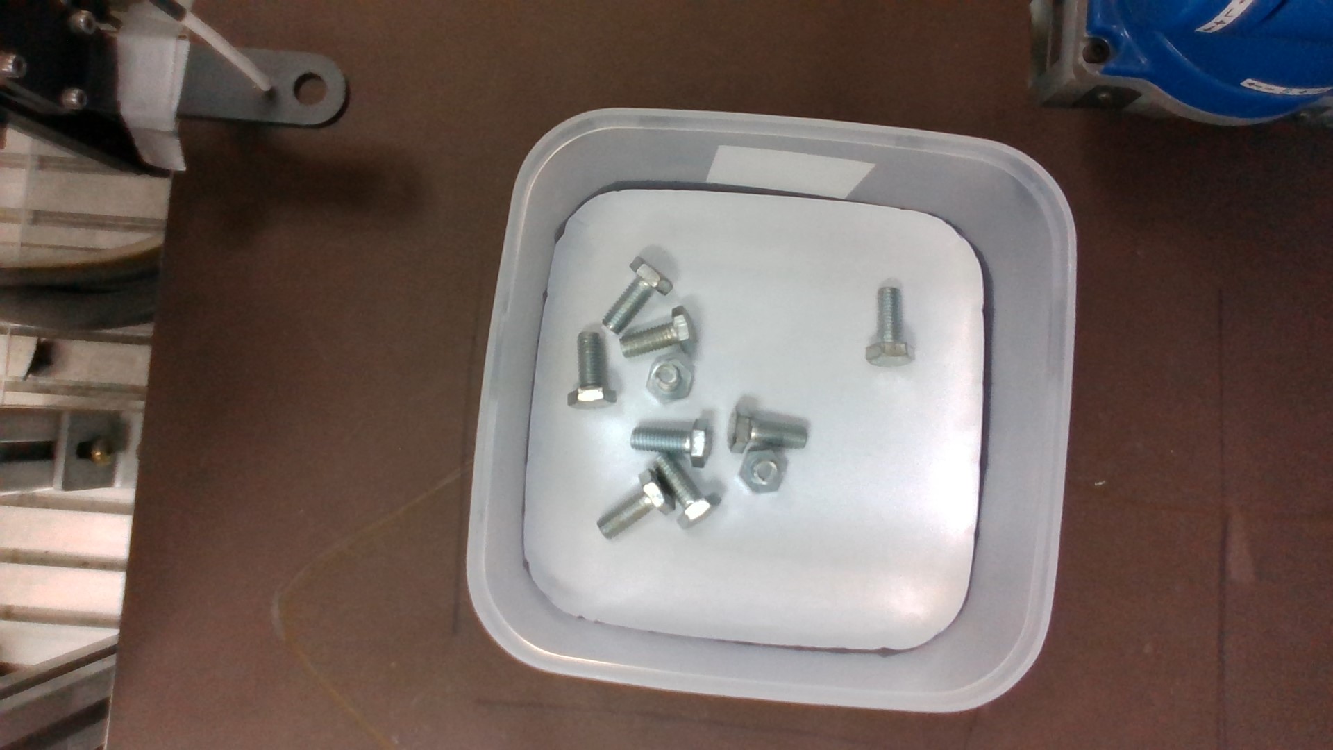 Screw Object Detection Dataset and Pre-Trained Model by Screw