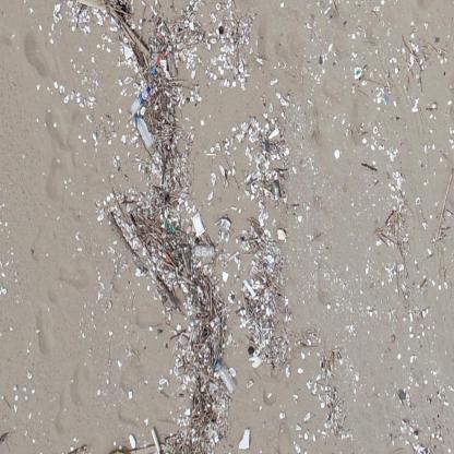 Garbage beach detection - Roboflow Universe