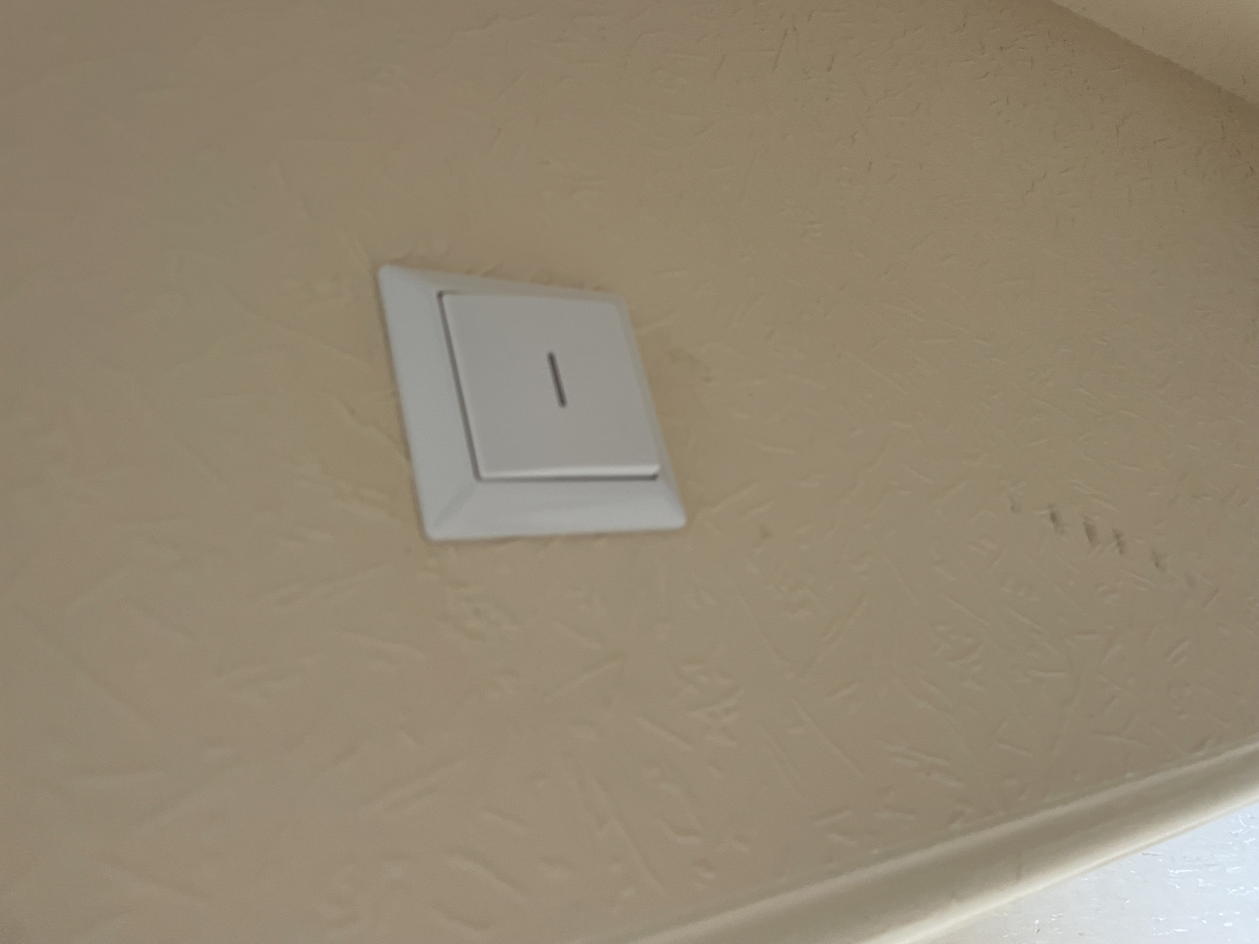 SpotLight: Light Switch Dataset Object Detection Dataset by AlvaroLight