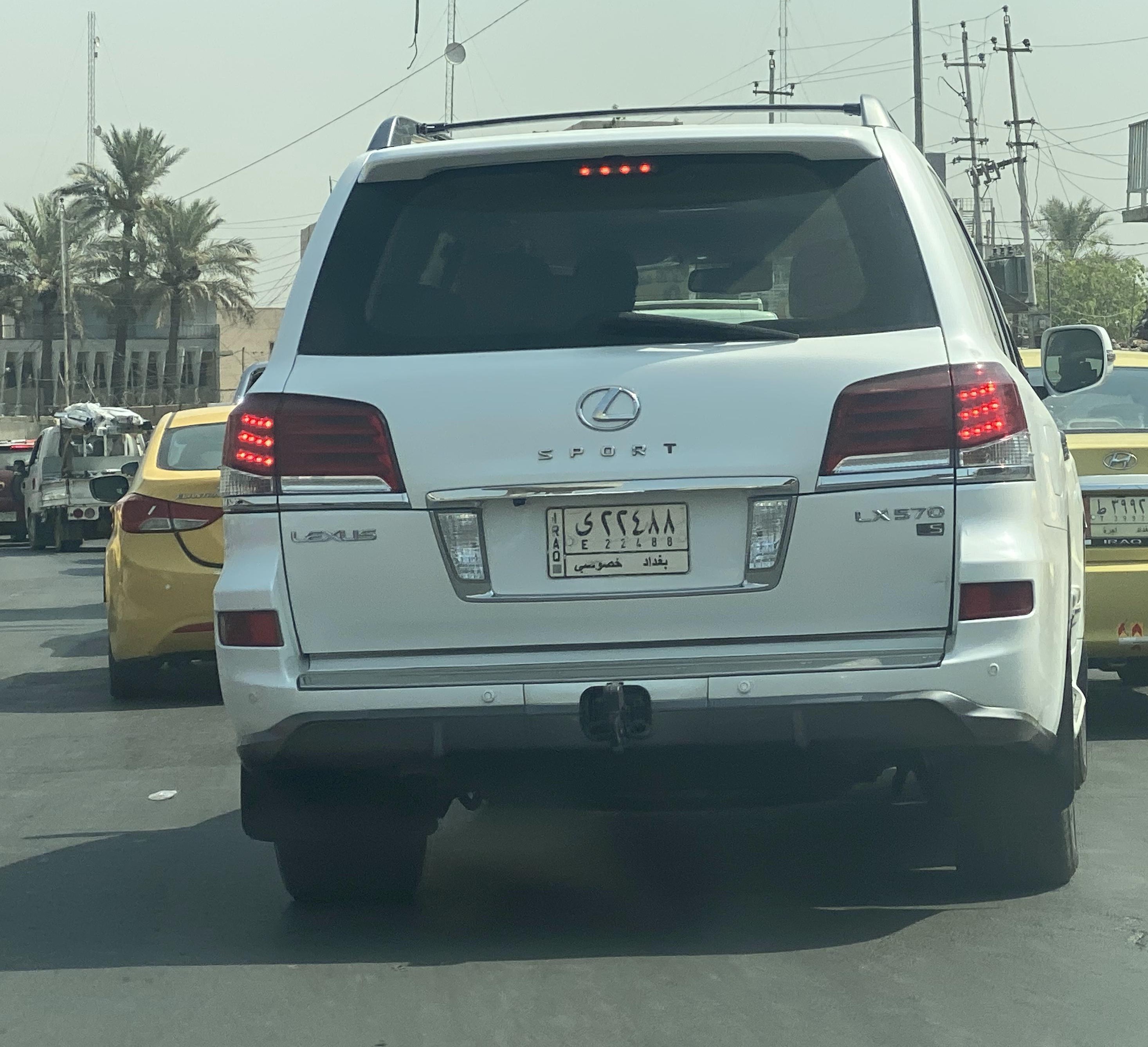 Class (class-lqelz) - Roboflow Universe